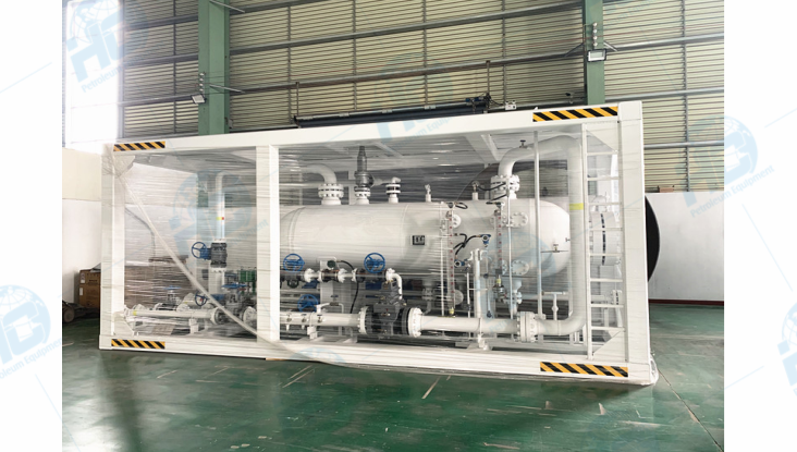 Oil-gas three-phase test separator ready for shipment