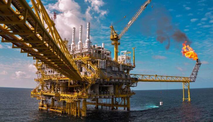 Large oil exporting countries must achieveeconomic diversification